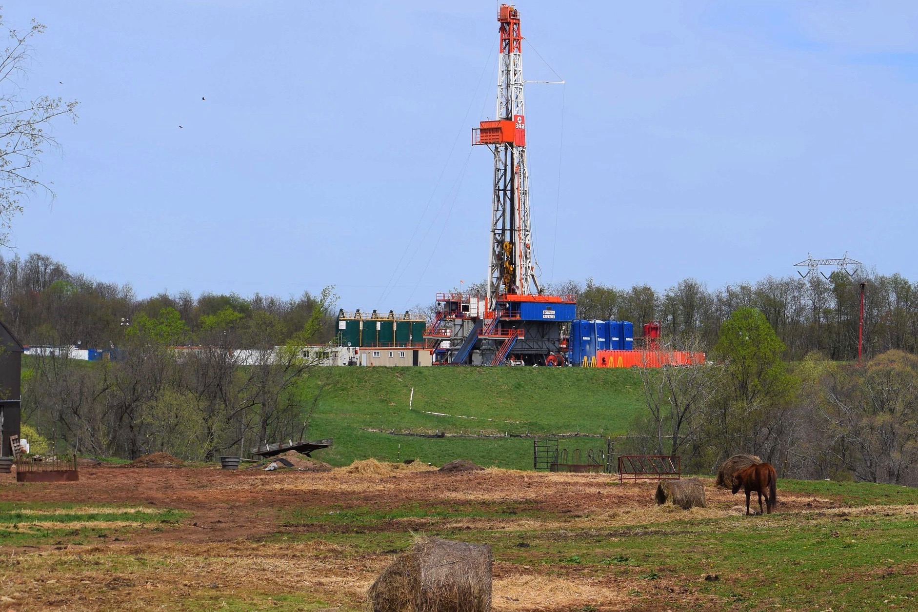 In Pa. Senate race, Fetterman and Oz change views on fracking, trying ...
